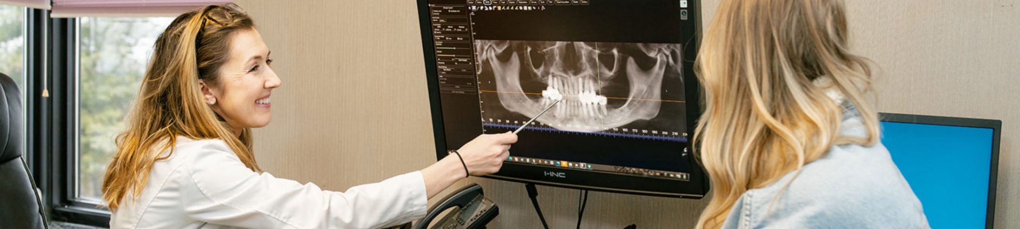 Pittsburgh Periodontist Dr. Katherine L. Roll | Pinnacle Center